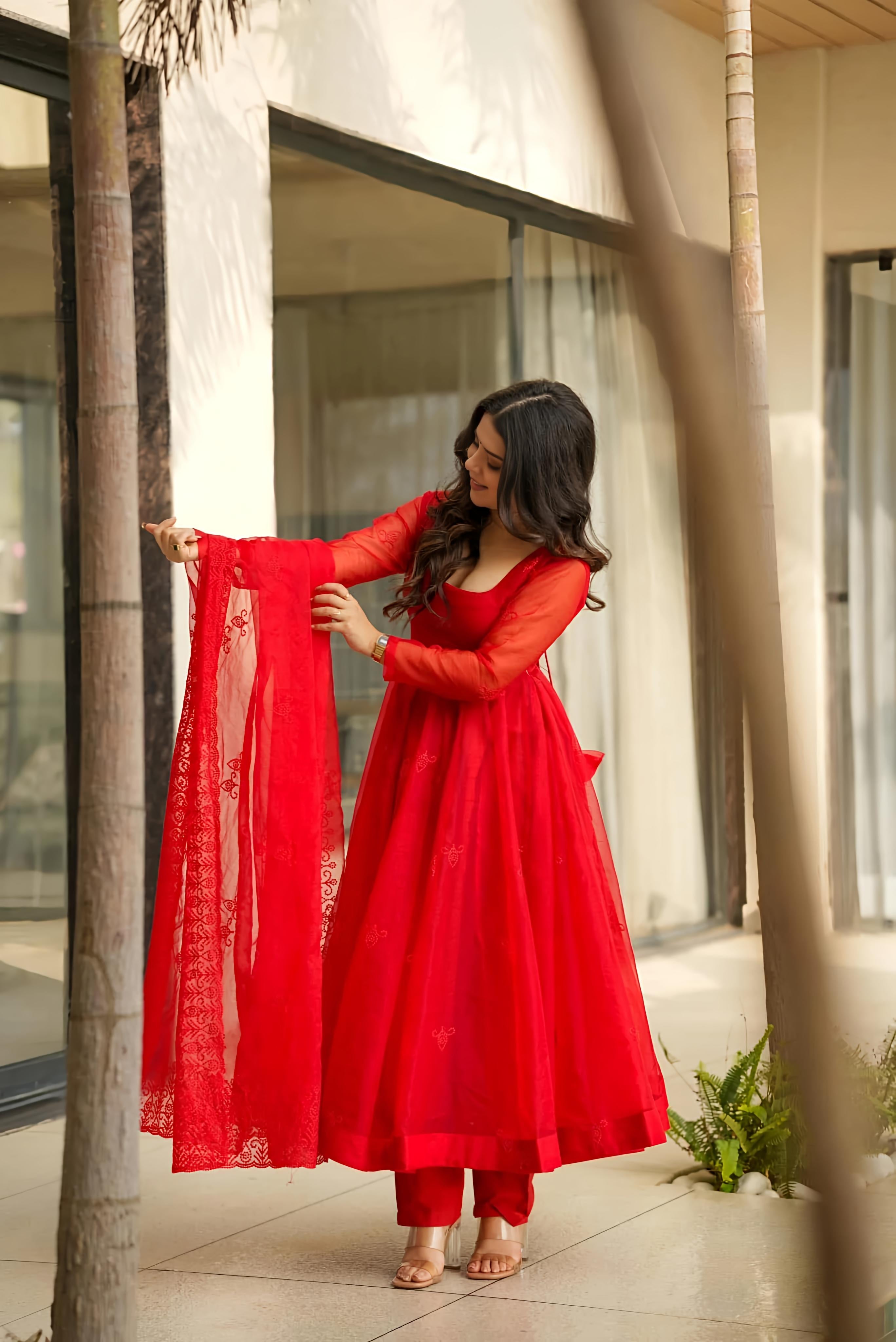 Velvet Red Organza Suit Set – Suhanacreation.com